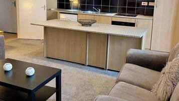 Apartamento, 1 quarto, fumadores | Interior