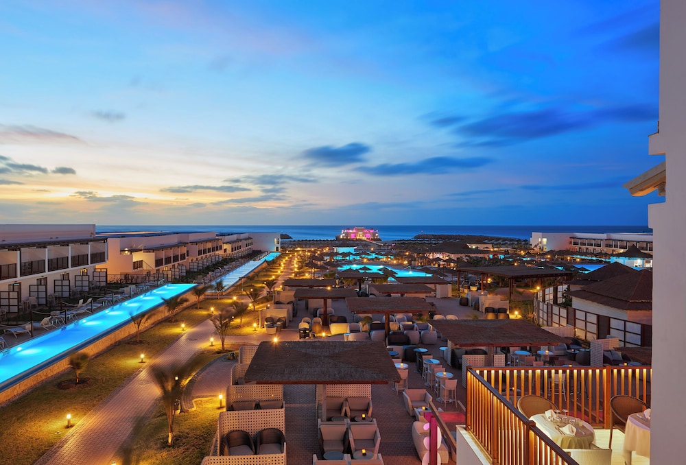 Meliá Laguna Beach Resort - Cabo Verde