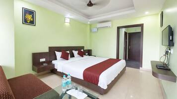 Roupa hipoalergénica, secretária, Wi-fi grátis