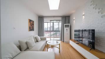 Apartamento Superior, 2 quartos, cozinha, Vista para a cidade | Sala