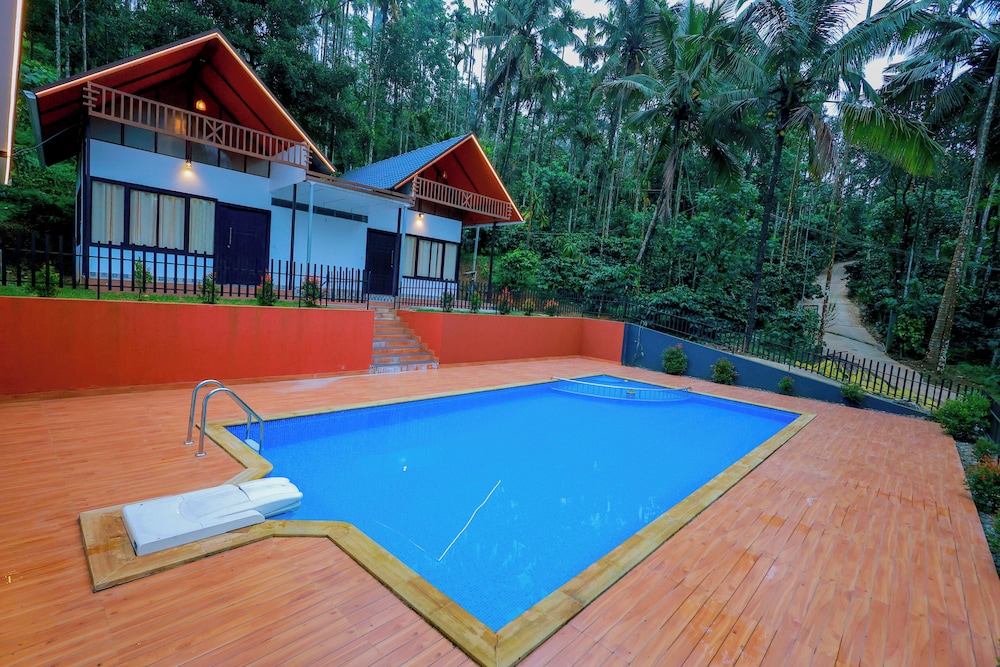 Prakrithi Luxe Retreat - Karnataka