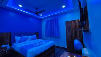 Quarto casal luxo, vista para a cidade | Wi-Fi de cortesia