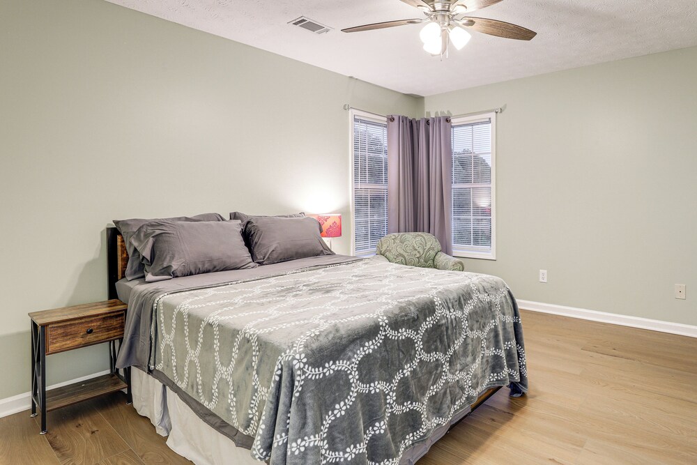 Hike, Golf, Explore: Home 10 Mi to Lake Lanier! - Sugar Hill | Vrbo