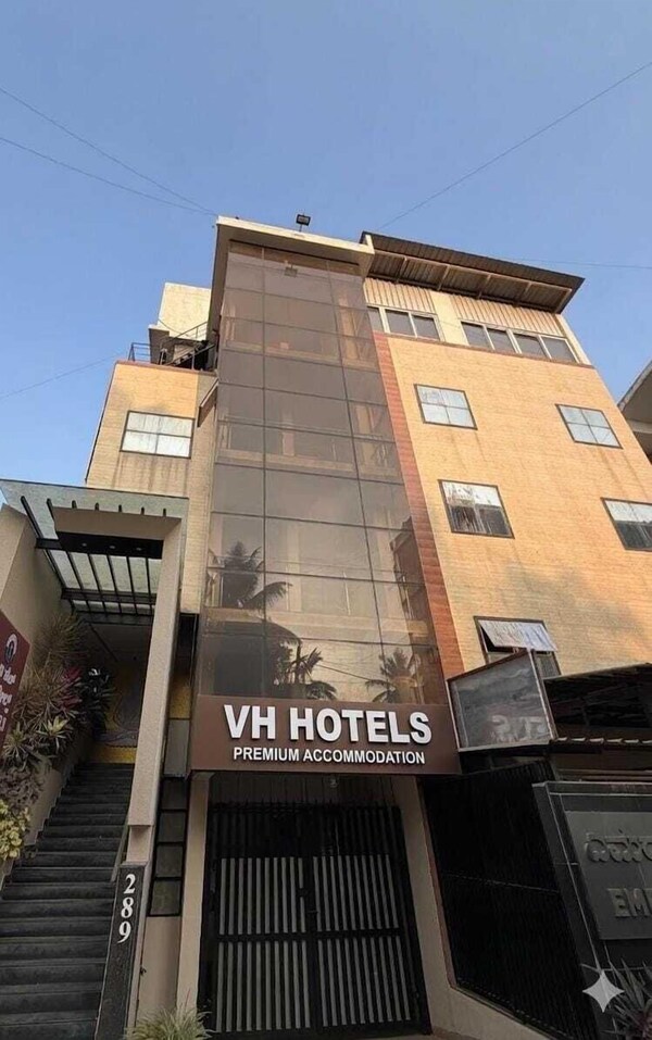 Emarald Jvh - Bangalore