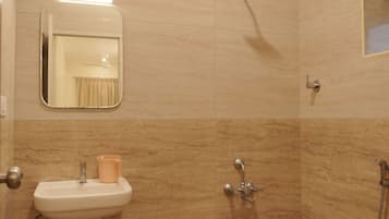 Quarto Standard | Casa de banho
