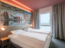 Quarto casal | Escrivaninha, Wi-Fi de cortesia