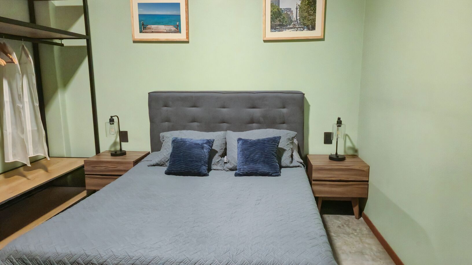 Apartamento superluxo, para não fumantes, em edifício anexo | Ferros/tábuas de passar roupa, Wi-Fi de cortesia