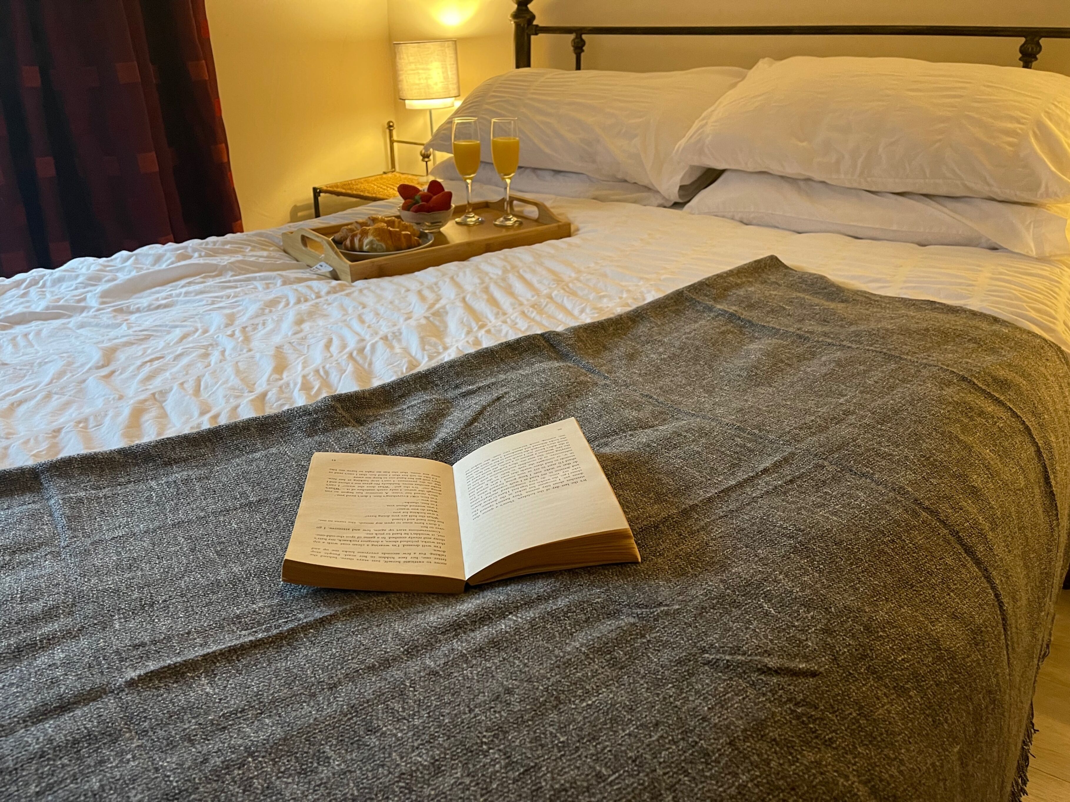 4 quartos, Wi-fi grátis, roupa de cama fornecida 