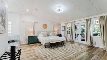 Vila luxo, 6 quartos, vista para o jardim | Roupas de cama premium, edredons de pluma