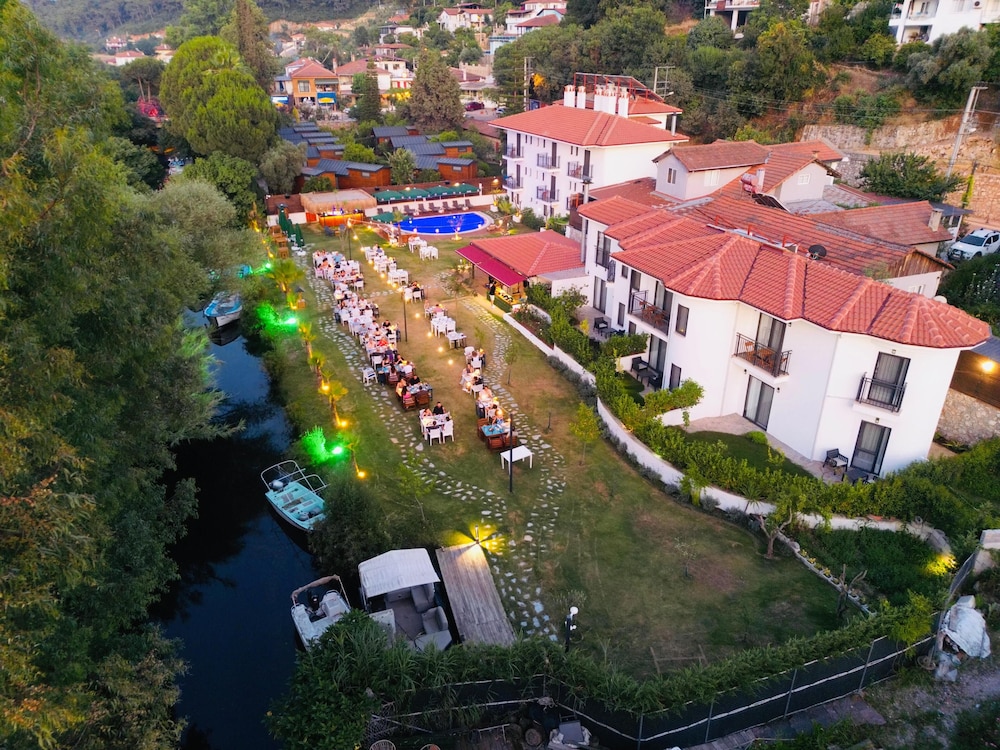 Yengeç Adults Only - Gökova