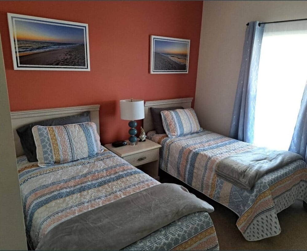 Salt-Tee Retreat, Barefoot Golf, Golfers Welcome - North Myrtle Beach ...