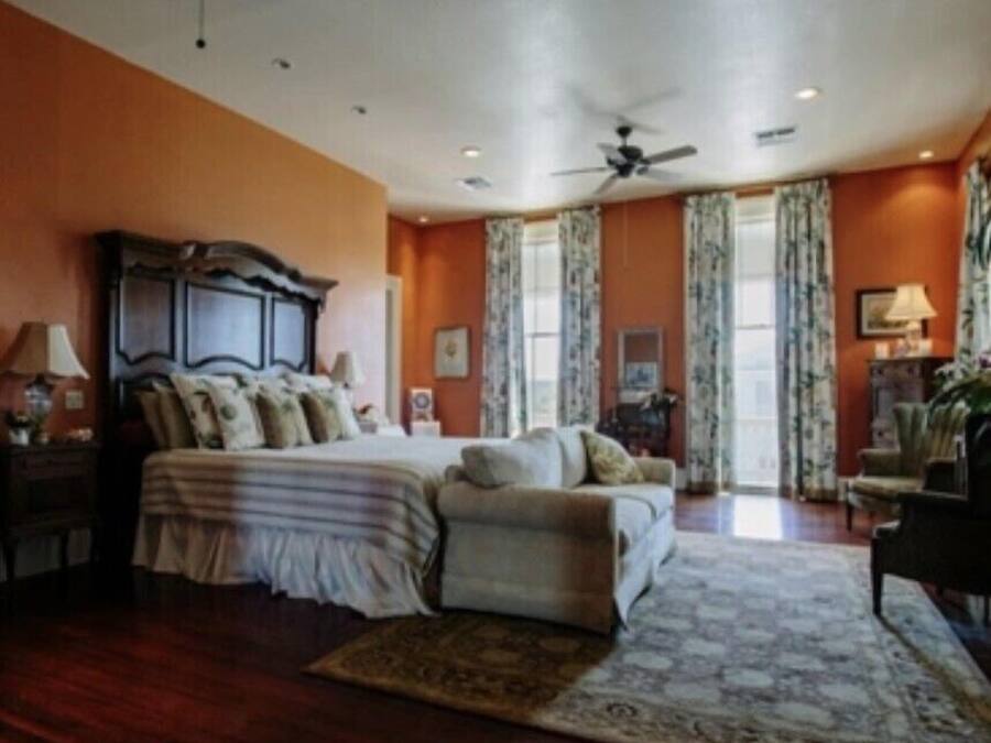 Suite Deluxe, 1 cama king-size, varanda, vista para o jardim | Cortinas/cortinados opacos, ferro/tábua de engomar, Wi-fi grátis