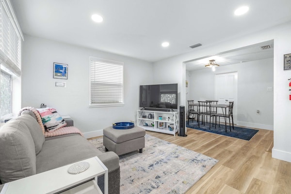 La Casita Stay For 6 Guests - Odessa, FL