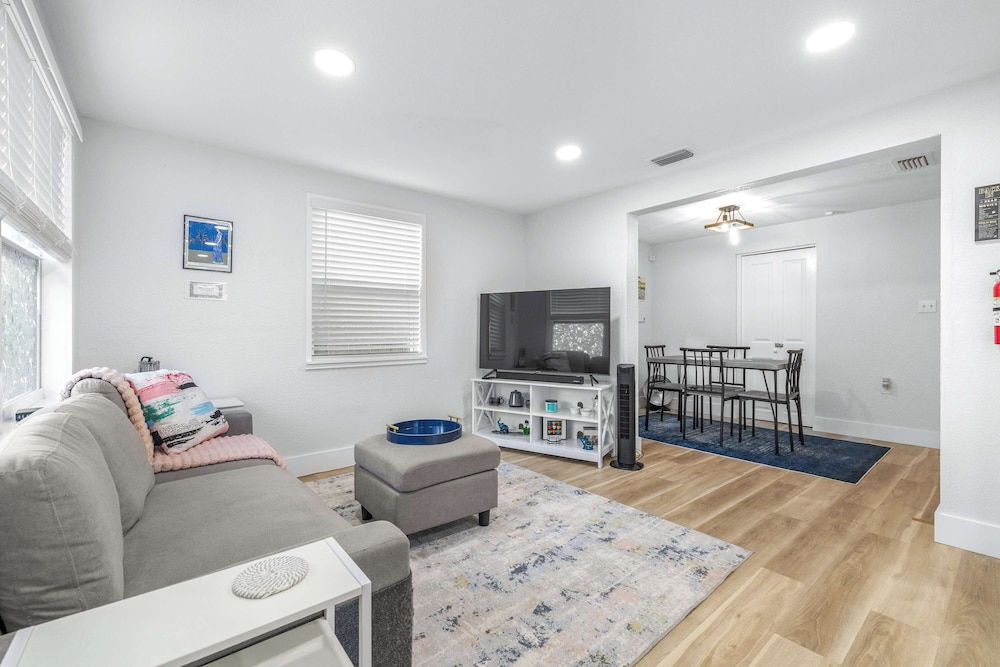 La Casita Stay For 6 Guests - Tampa