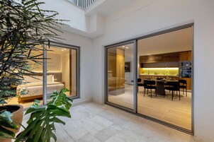 Apartamento superior, 2 quartos | Terraço/pátio