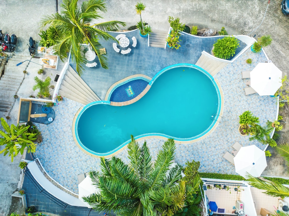 Meet Holiday International Hotel - Patong Beach