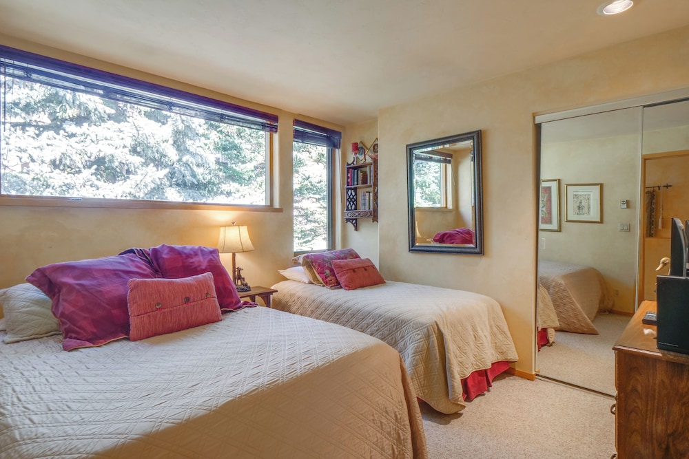 1 Mi to Vail Ski Resort: Condo w/ Resort Perks! - Vail | Vrbo