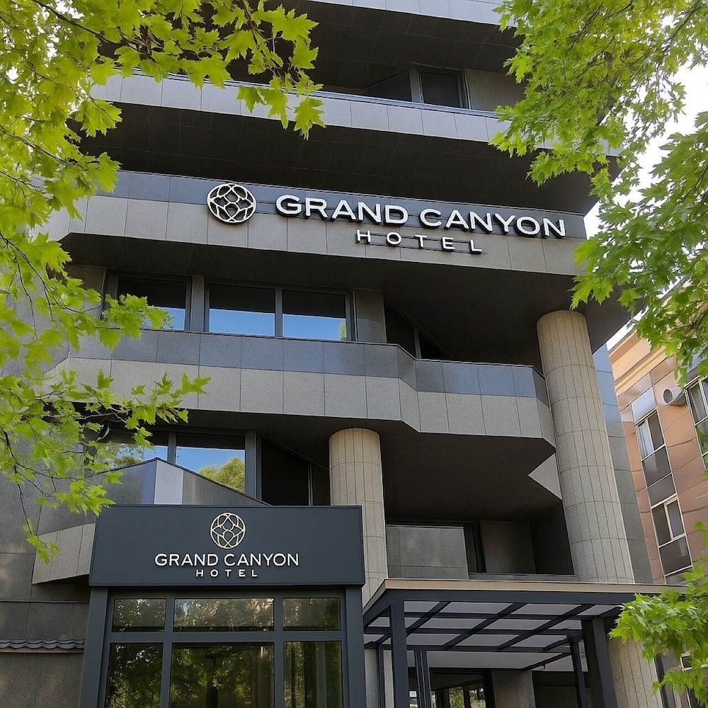 Grand Canyon Hotel - Анкара