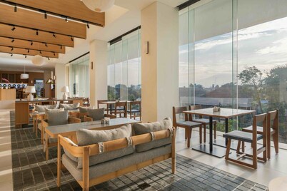 ARTOTEL Leguna Magelang