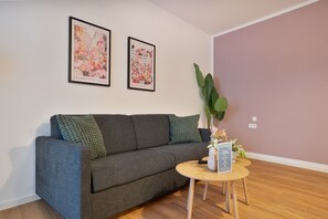 Apartamento Familiar, 2 quartos, varanda | Sala de estar