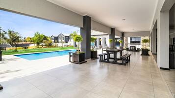 Apartamento (2 Bedrooms) | Parte interna