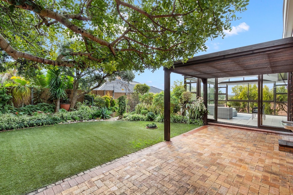 Warwick Coastal Harmony - Cape Town