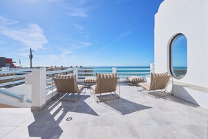 Quarto Duplo Deluxe, vista para o oceano | Quartos insonorizados, Wi-fi grátis