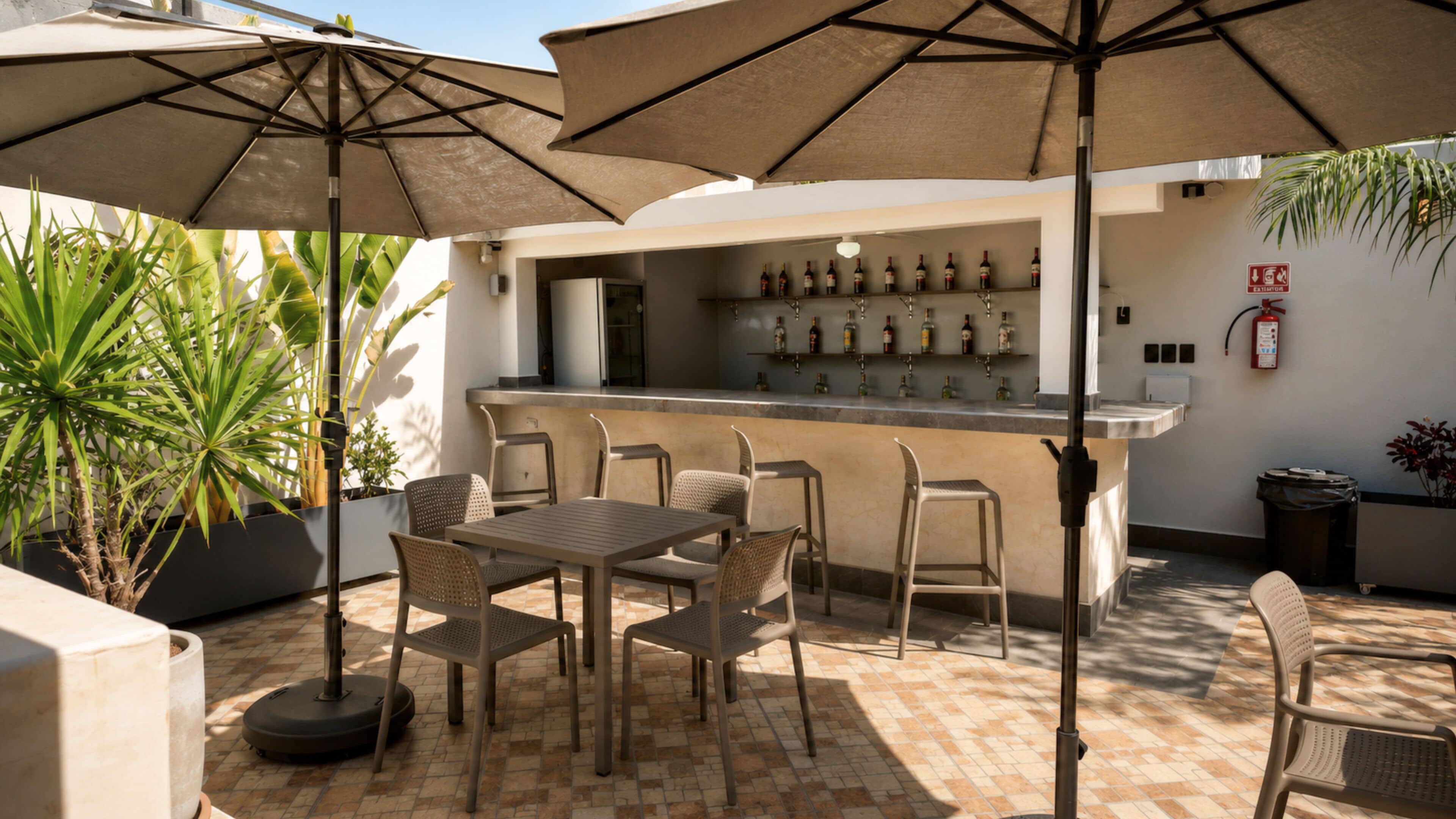 Bar junto à piscina
