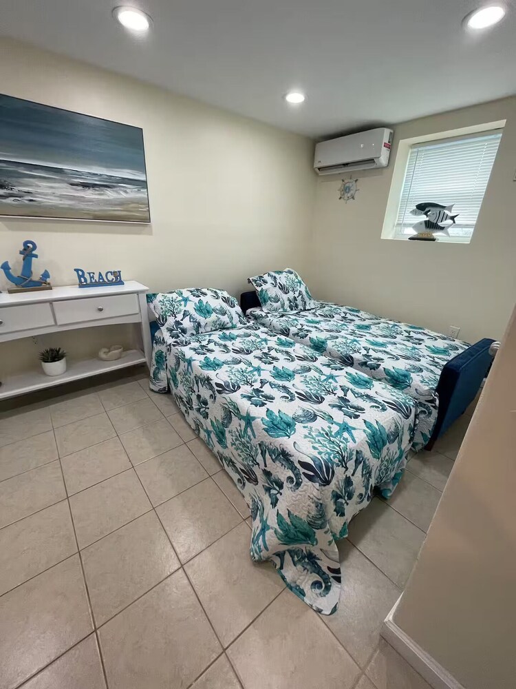 Beach getaway for 4, 2 blocks to beach. Come enjoy Reviews, Deals ...