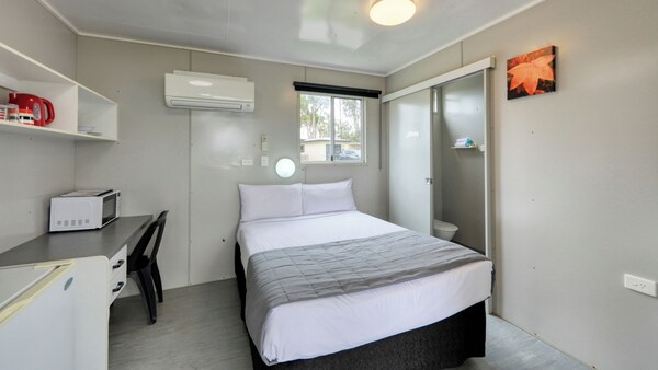 Milmerran Village Caravan Park - Queensland