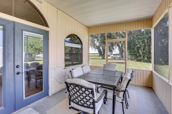 Walk To Lake Placid: Family Home W/ Bbq & Bar Area - Caribbean