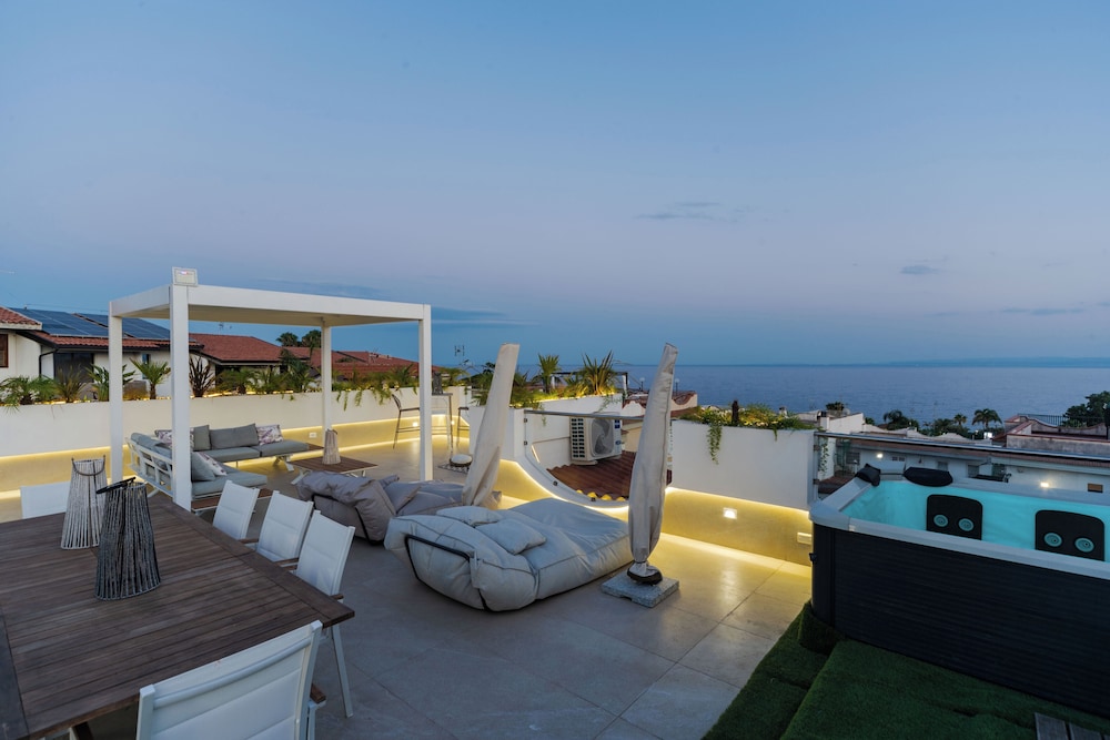 Tropicalia Suites by Wonderful Italy Reviews, Deals & Photos 2025 ...