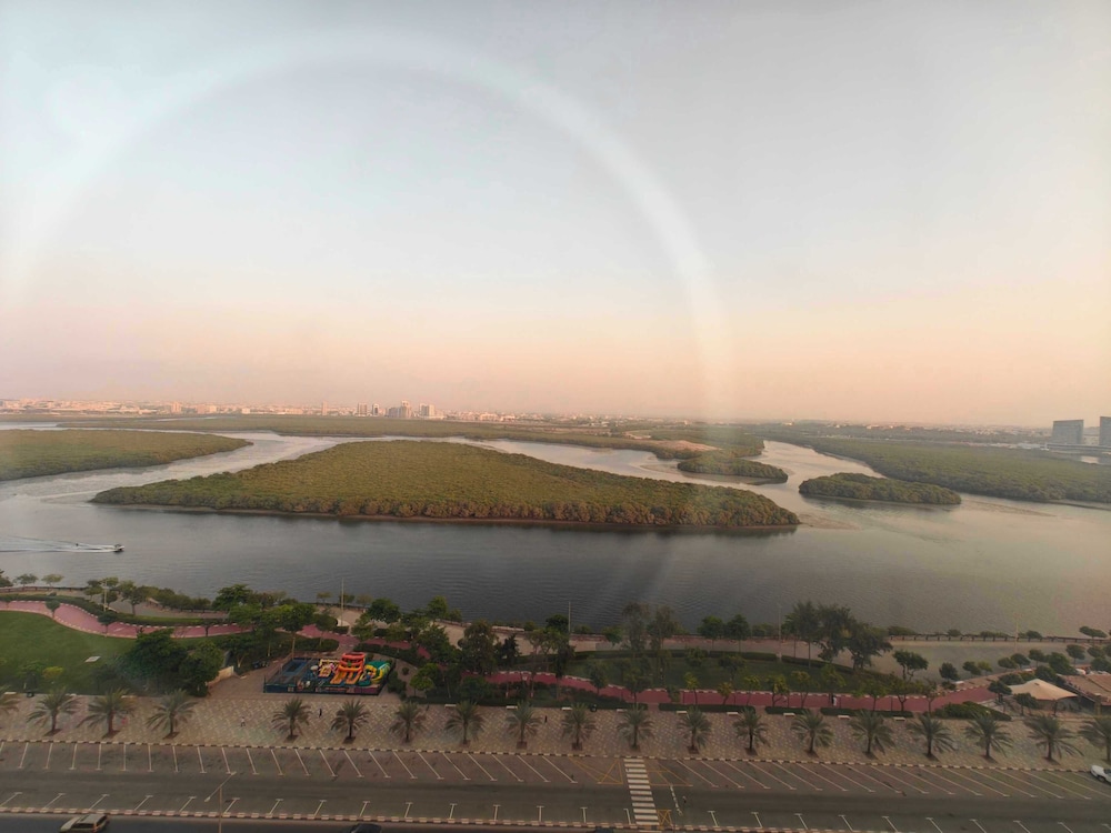 Belvilla Mangrove Waterfront Suites - Ras Al-Khaimah