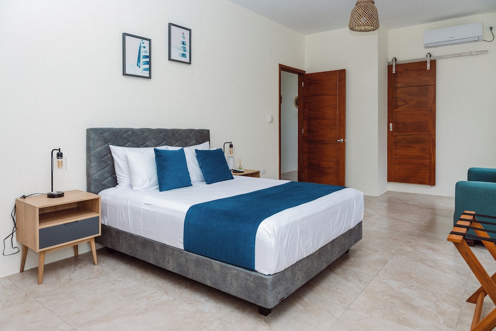 Casa Orilla - Galápagos Islands