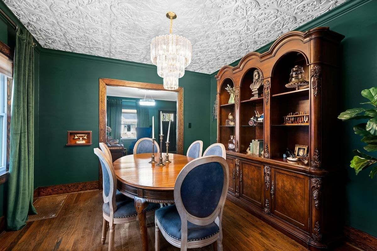 Casa, várias camas, pátio, vista para o jardim (OC House 914 Crossland Ave) | 3 quartos, com decoração personalizada, com mobília individualizada 