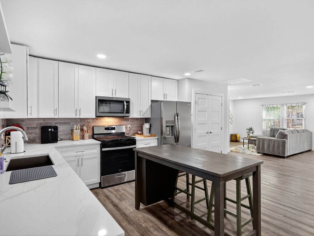 The Sage At Dogwood 3 Bedroom Home - Highland Hills - Dallas