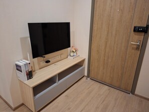 Estúdio, vários quartos, acessível, Vista para a cidade | Comodidade do quarto