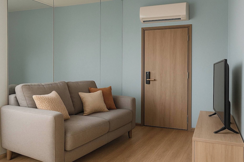 Ideo O2 Resort Condo Bts Bangna - Bangkok