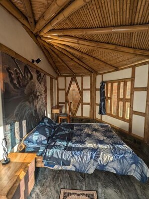 Quarto casal luxo, para não fumantes, vista para o jardim | Wi-Fi de cortesia