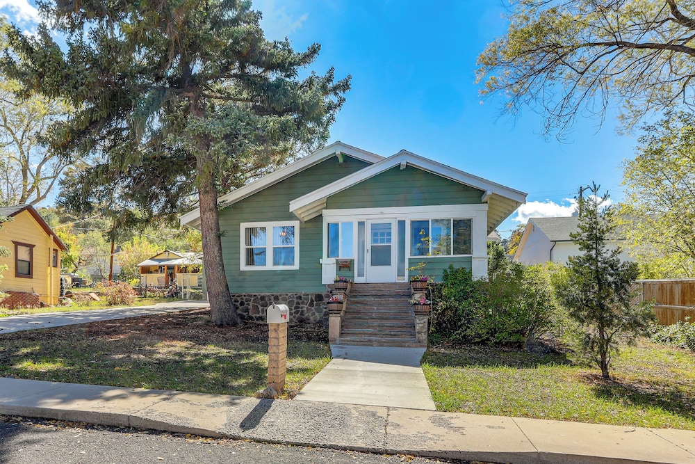 Route 66 Retreat: Dog-friendly Home In Williams - Williams, AZ