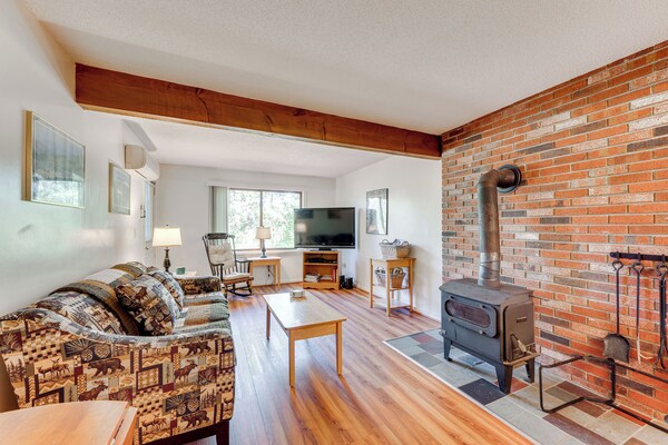 White Mtn Adventure Base! Cozy Bartlett Condo - Carousel, Intervale