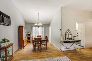 Casa (3 Bedrooms) | Interior