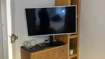 Cofre no quarto, ferro/tábua de engomar, Wi-fi grátis