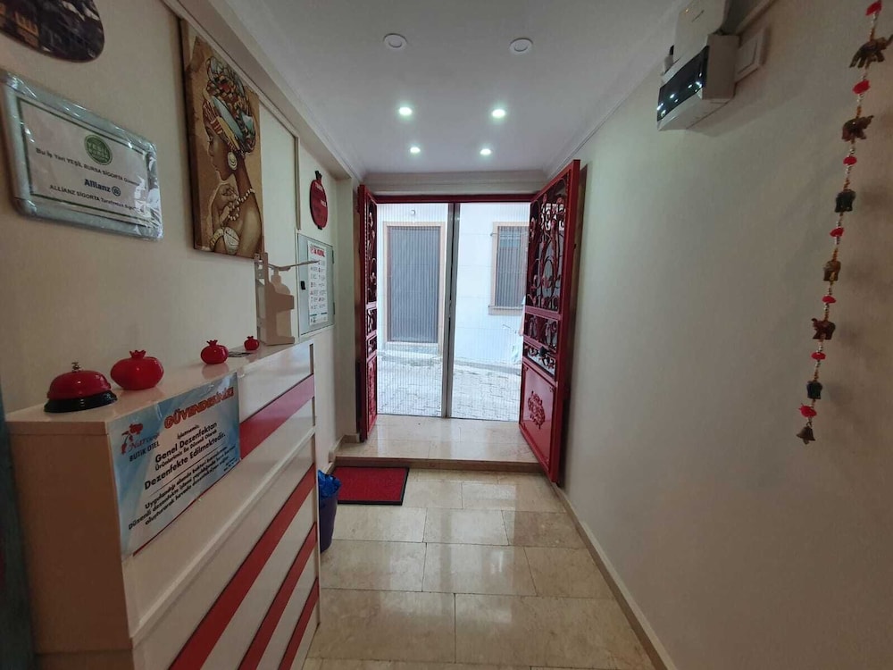 Nar çIçeği Otel - Муданья