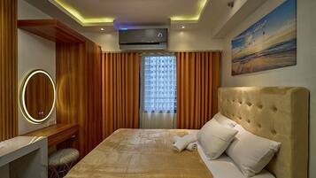 Apartamento em Condomínio Fechado, varanda, vista para a piscina | Wi-fi grátis, roupa de cama fornecida