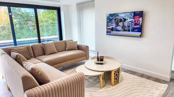 Smart TV de 50 polegadas com canais digitais, Netflix