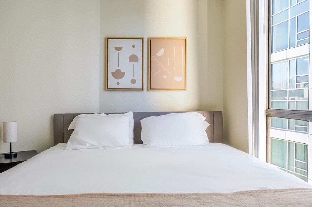 Blueground | Westwood, view, nr UCLA Reviews, Deals & Photos 2025 - Stayz