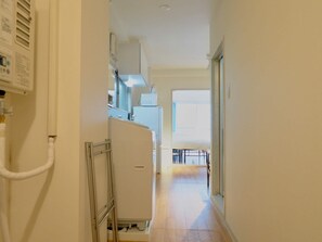 Quarto, não fumadores, Vista para a cidade (Chistose, 302) | Casa de banho | Uma combinação polibã/banheira, um secador de cabelo 