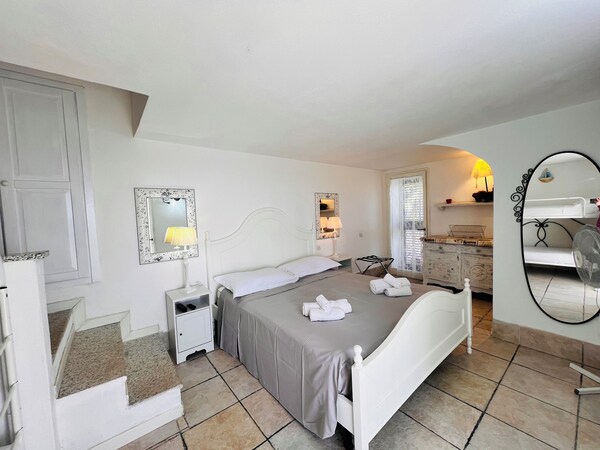 Camera Sirene - Villa Flores - San Teodoro, Sicily