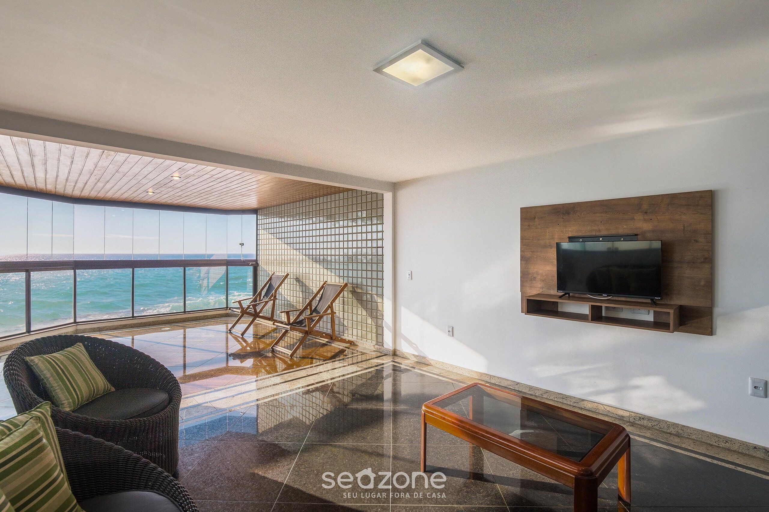 Apartamento Básico | Sala de estar